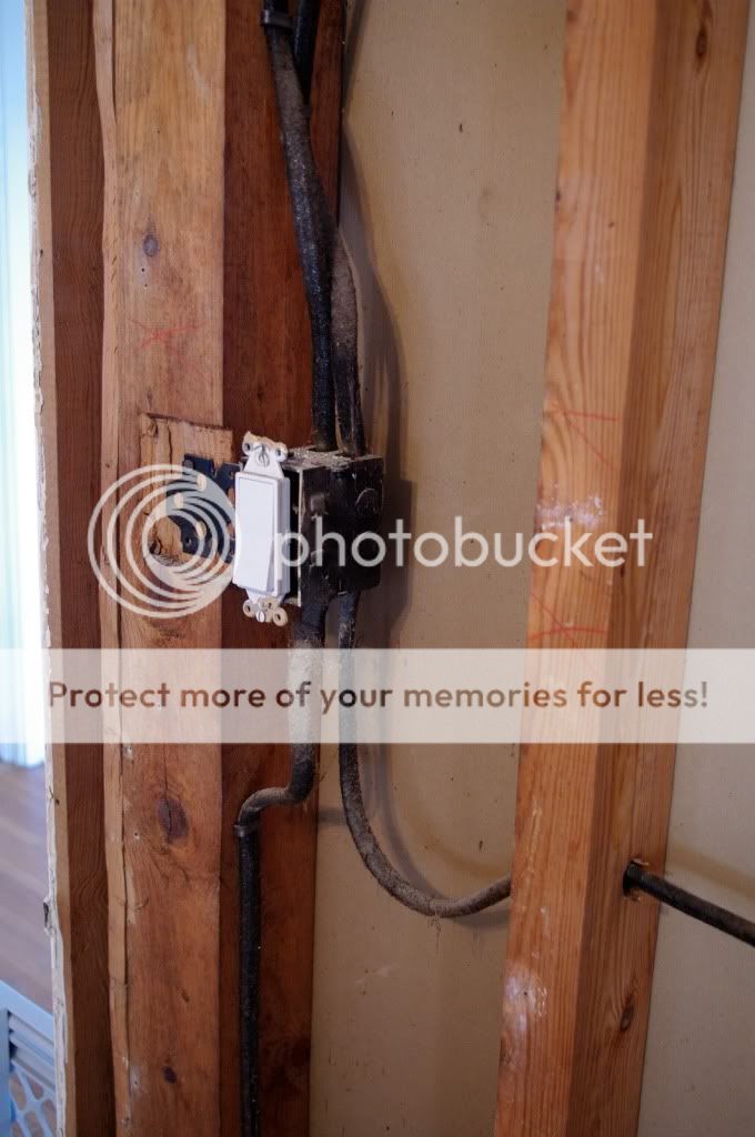 Old Wiring - What vintage is this? | DIY Home Improvement Forum